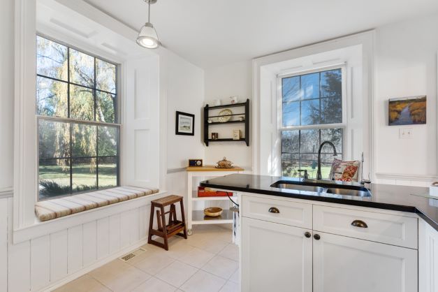 105 Rathwell Rd Perth – Photos – Stone Homes For Sale In Ontario