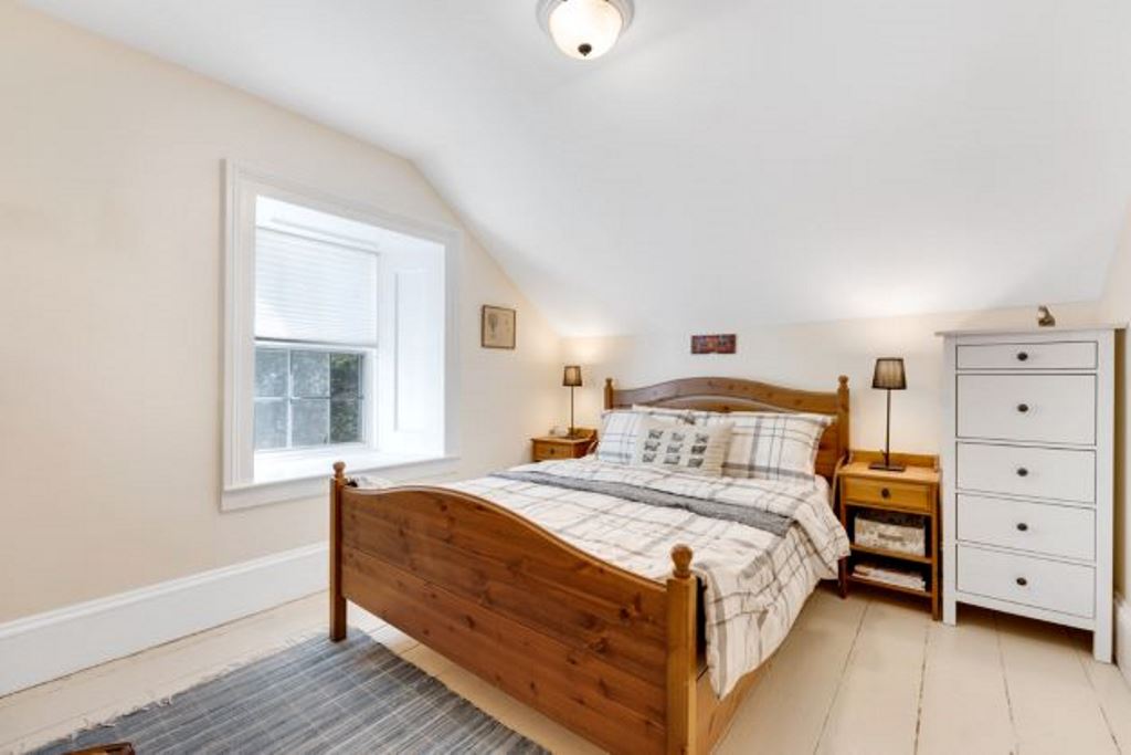 105 Rathwell Rd Perth – Photos – Stone Homes For Sale In Ontario