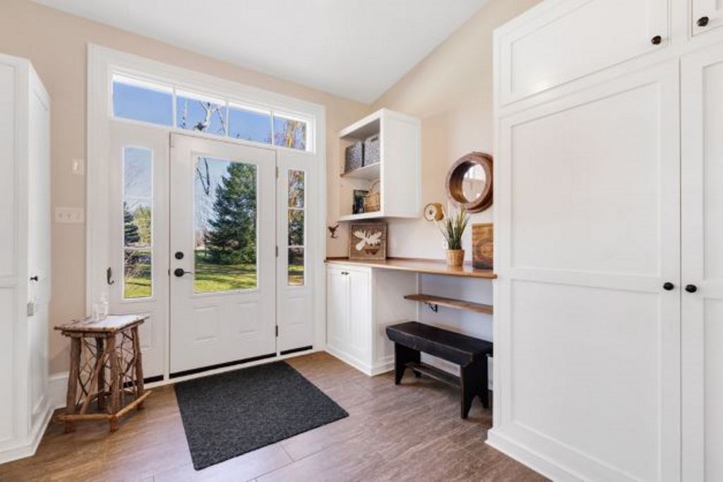 105 Rathwell Rd Perth – Photos – Stone Homes For Sale In Ontario